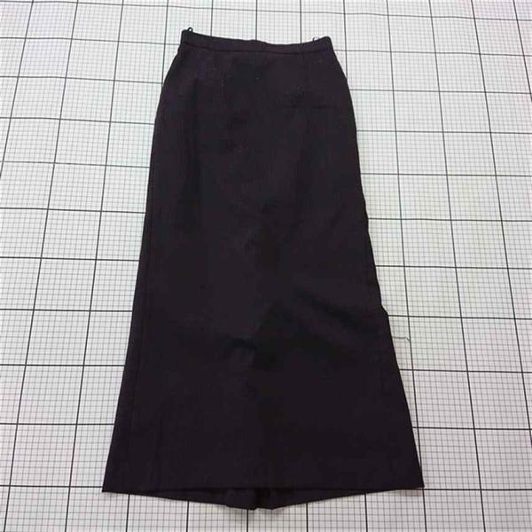 管理番号： 151112002219720260308ベースW/増付属品： 無<br>採寸はAIが1cm各の格子背景で行っております。毛羽立ちあり素材： 画像参照色： スティーブンアラン steven alan チェック柄ロング...