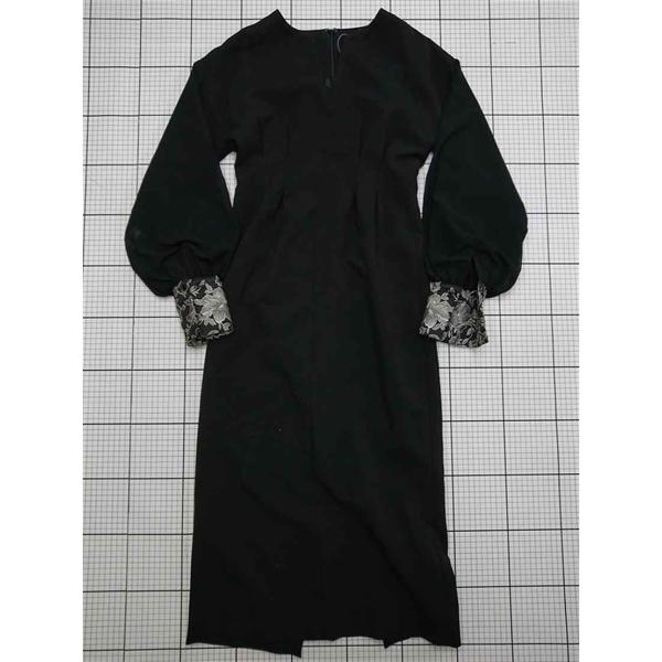 管理番号： 151125000998320260308ベースW/K付属品： 無<br>採寸はAIが1cm各の格子背景で行っております。素材： 画像参照色： エリック Frick EZ208014BW 袖レース切替ワンピース ブラ...