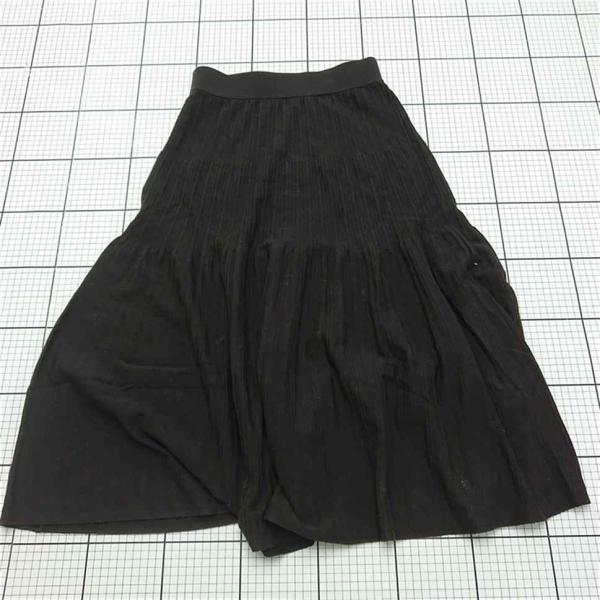 管理番号： 151202001272120260308ベースB/K付属品： 無<br>採寸はAIが1cm各の格子背景で行っております。素材： 画像参照色： セブンアイディコンセプト 7-IDconcept. プリーツスカート ブ...