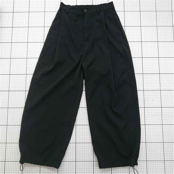 管理番号： 151202001657620260308ベースB/K付属品： 無<br>採寸はAIが1cm各の格子背景で行っております。素材： 画像参照色： エイトセグル8 SEGLE8 ワイドパンツ ブラック系 Sサイズ メンズ...