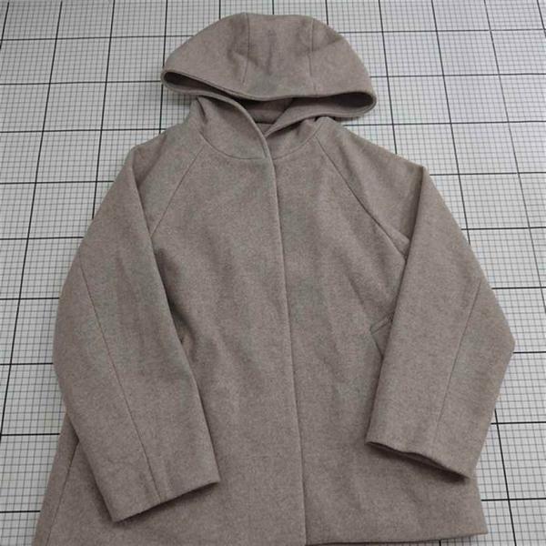 管理番号： 151202002086320260308ベースW/鈴付属品： 無<br>採寸はAIが1cm各の格子背景で行っております。素材： 画像参照色： グローバルワーク GLOBAL WORK フーデッドコート ベージュ系 ...