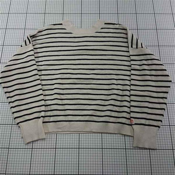 管理番号： 151219000308620260308ベースB/K付属品： 無<br>採寸はAIが1cm各の格子背景で行っております。素材： 画像参照色： ジャバ JaVa ボーダー柄ニットカットソー Mサイズ レディースサイズ...