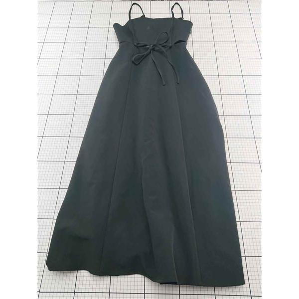 管理番号： 151219000333820260308ベースB/K付属品： 無<br>採寸はAIが1cm各の格子背景で行っております。素材： 画像参照色： メロウネオン MELLO WNEON 303010045 キャミワンピー...