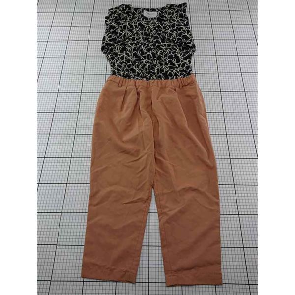管理番号： 151219000783120260308ベースB/K付属品： 無<br>採寸はAIが1cm各の格子背景で行っております。素材： 画像参照色： エムトロワ EMTROIS CS-760-159-500 総柄切替オール...