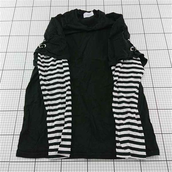 管理番号： 151219001387020260308ベースB/K付属品： 無<br>採寸はAIが1cm各の格子背景で行っております。素材： 画像参照色： チカ chica ボーダー切替レースアップトップス ブラック系 レディー...