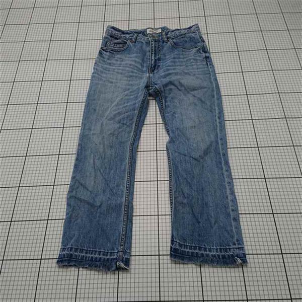 管理番号： 151222003020420260308ベースB/K付属品： 無<br>採寸はAIが1cm各の格子背景で行っております。素材： 画像参照色： スローブイエナ SLOBE IENA LE DENIM ストレートデニム...