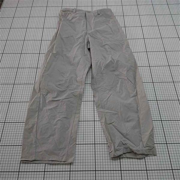 管理番号： 151222003204820260308ベースB/K付属品： 無<br>採寸はAIが1cm各の格子背景で行っております。素材： 画像参照色： アティチュードメイクス Attitude Makes ナイロンパンツ ベ...