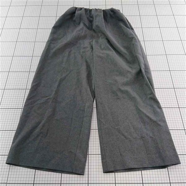 管理番号： 151222006381320260320ベースB/K付属品： 無<br>採寸はAIが1cm各の格子背景で行っております。素材： 画像参照色： バロウズアンドサン BURROWS &amp; SUN ワイドパンツ グ...