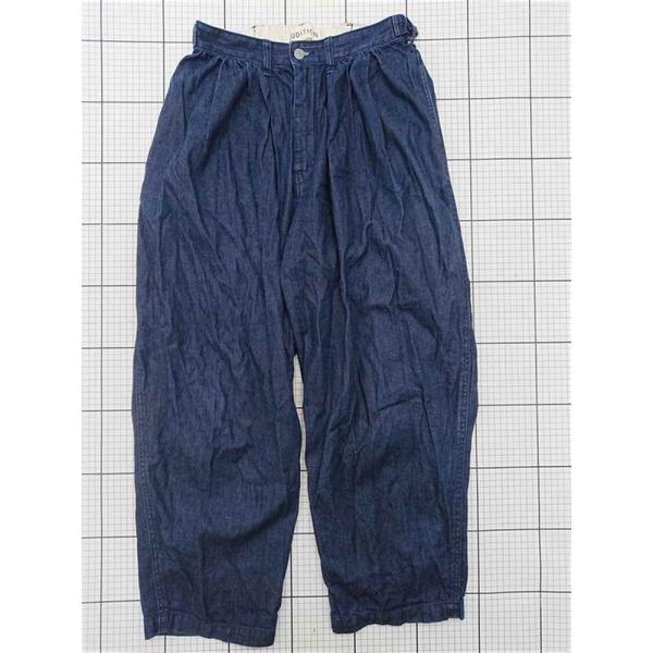 管理番号： 151222006455120260320ベースB/K付属品： 無<br>採寸はAIが1cm各の格子背景で行っております。素材： 画像参照色： アールエヌエー RNA オーディション AUDITION R-3557 ...