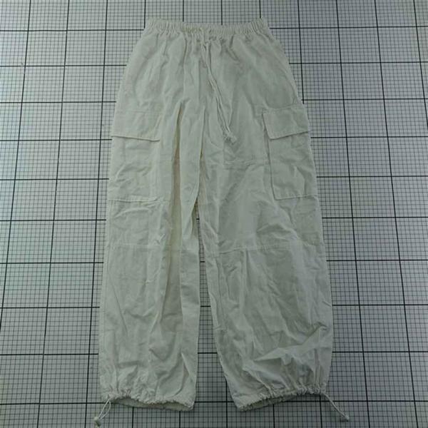 管理番号： 160115000720920260320ベースB/K付属品： 無<br>採寸はAIが1cm各の格子背景で行っております。素材： 画像参照色： フレディレピ FREDY REPIT コットンカーゴパンツ 38サイズ ...