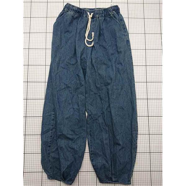管理番号： 160213001446020260320ベースB/K付属品： 無<br>採寸はAIが1cm各の格子背景で行っております。素材： 画像参照色： サマンサモスモス SM2 FLD-2400839 デニムパンツ Mサイズ...