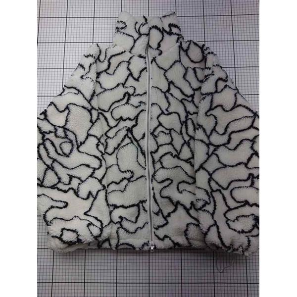 管理番号： 160302001605220260320ベースB/K付属品： 無<br>採寸はAIが1cm各の格子背景で行っております。素材： 画像参照色： アイシーシー A.I.C. ボアフリースジップジャケット Fサイズ ホワ...