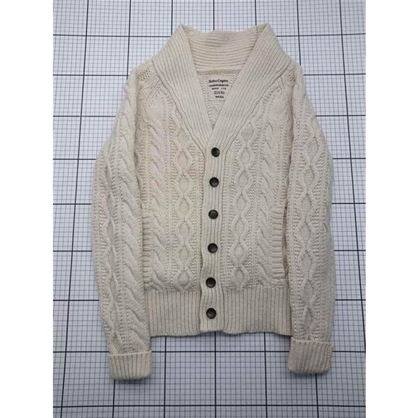 管理番号： 160309003255620260408ベースB/K付属品： 無<br>採寸はAIが1cm各の格子背景で行っております。素材： 画像参照色： レトロエンジン Retro Engine ケーブル編みショールカラーカー...