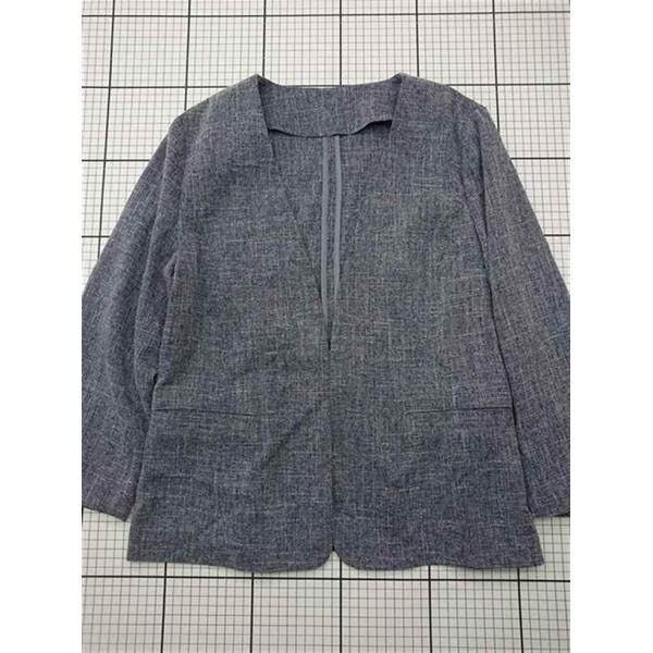 管理番号： 160316000556520260331ベースB/K付属品： 無<br>採寸はAIが1cm各の格子背景で行っております。素材： 画像参照色： デラ ルーチェ Della Luce ノーカラージャケット Mサイズ グ...