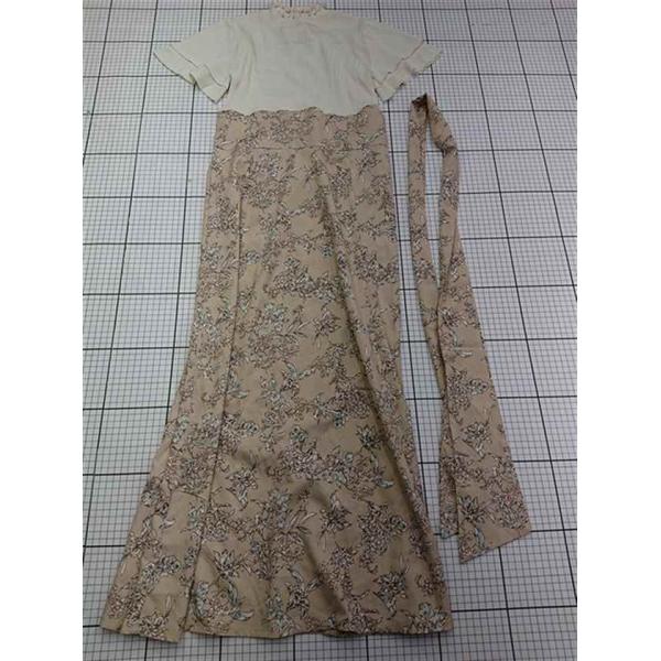 管理番号： 160316001592220260409ベースB/K付属品： 無<br>採寸はAIが1cm各の格子背景で行っております。素材： 画像参照色： アプレジュール apr?s jour フラワーカラーブロックワンピース ...