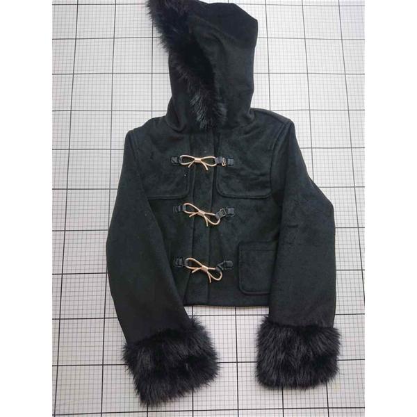 管理番号： 160323003125820260408ベースB/K付属品： 無<br>採寸はAIが1cm各の格子背景で行っております。素材： 画像参照色： アプレジュール apr?s jour AJ070117B2 フードファー...