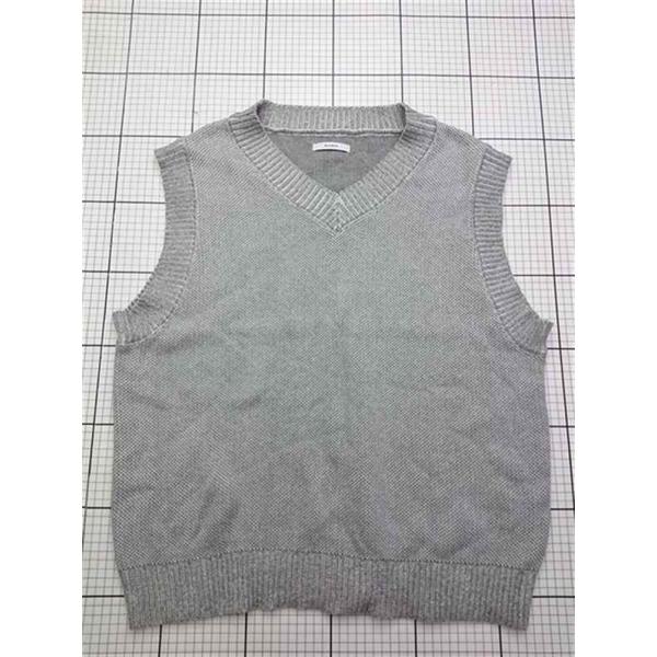 管理番号： 160414001632820260430ベースB/K付属品： 無<br>採寸はAIが1cm各の格子背景で行っております。素材： 画像参照色： ルーボン RUUBON RUBbe190 コットンベスト グレー系 Sサ...