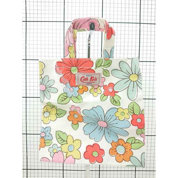 管理番号： 160422000343920260610ベースB/K付属品： 無<br>採寸はAIが1cm各の格子背景で行っております。<br>新品タグ付属素材： 画像参照色： キャスキッズ Cath Kids ミニ ...