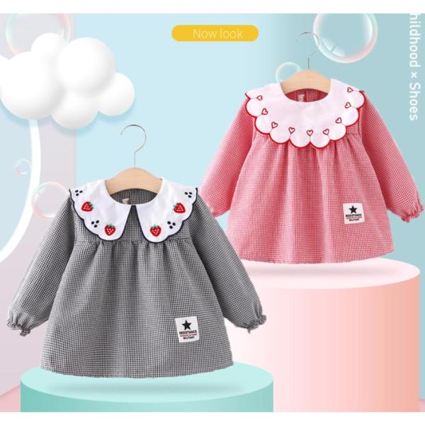 90-120cm外出時恥ずかしくないおしゃれに洗濯しやすい?汚れに強い防水加工スモックお洋服のような可愛いデザインの長袖スモック、女の子が大好きに間違いなし。可愛いスカラップ襟に繊細な刺繍が施され、まるでおしゃれなブラウス。外出時恥ずかしく...