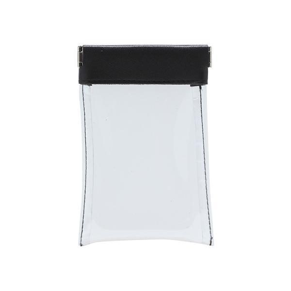 【商品番号】7810-55【本体サイズ】95×10×135ｍｍ【パッケージサイズ】110×15×145ｍｍ【個装形態】ポリ袋入【材質】PVC・合成皮革・アルミ・鉄【入数】200【商品説明】小物収納にぴったりなばねぐちタイプのクリアポーチ20...