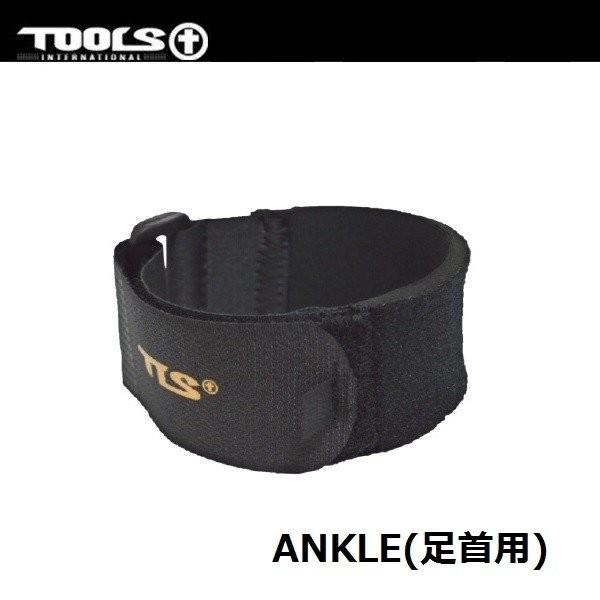 ・ブーツを履いた時に、リーシュをつけていない反対側の足に装着することで、ブーツ内への水の侵入を防ぎ、密着度を保ったままサーフィンする為に使用！【サイズ】:フリー(幅3.8cm×長さ32.5cm)<注意事項>■店舗と在庫を共有して...