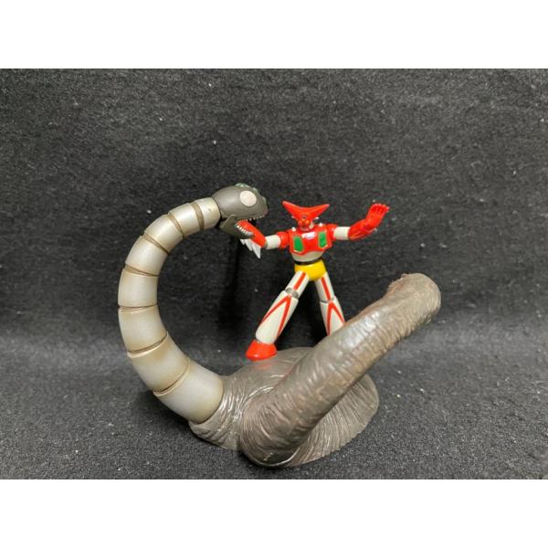 開封中古品。フィギュアにベタツキ。欠品無。箱無し。写真の者が全てです西新宿の合金ロボショップで受取可能です。（店頭受取なら送料はかかりません）買取受付中。お気軽にお問い合わせください。