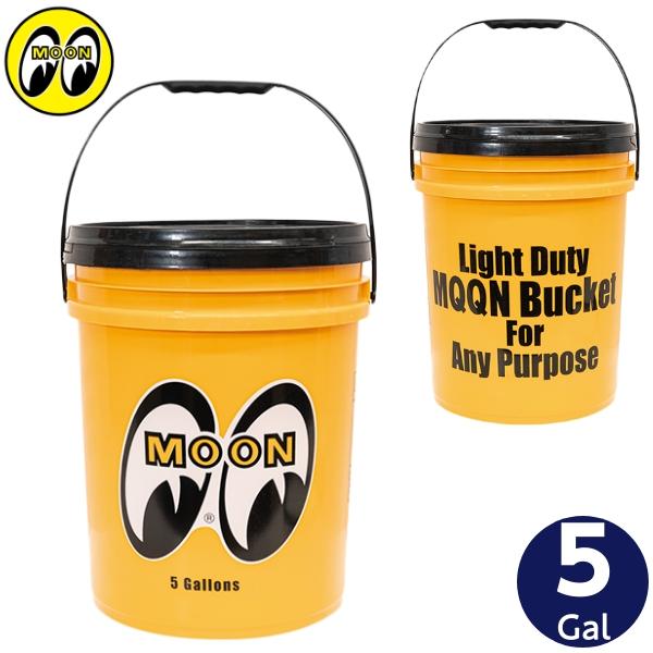 洗車やガレージ内の収納などで大活躍する、大容量 20L MQQN のフタ付きバケツ。MOON Bucket 5 Gallonsムーン バケツ 5 ガロン軽量で、容量もたっぷり 5 ガロン(= 約20リッター)入り、フタをして椅子代わりにもな...
