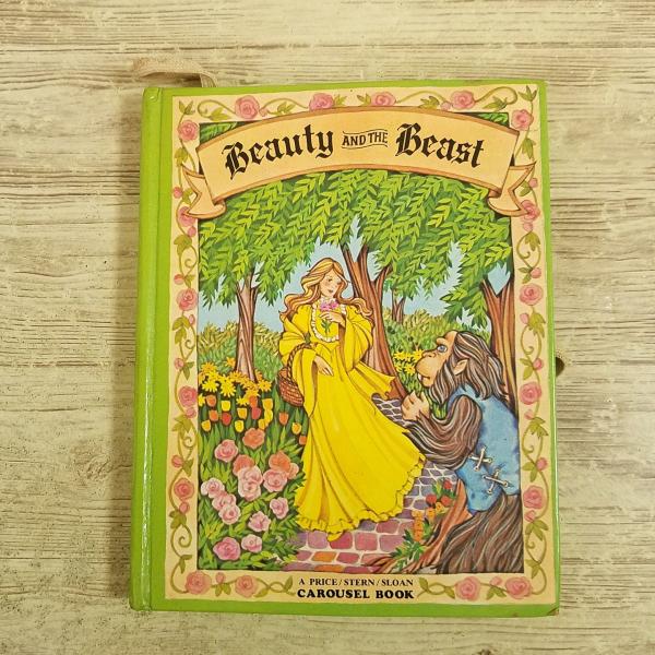 【美女と野獣】【】【Beauty・and・Beast】【メリーゴーラウンド】【外国語絵本】【英語絵本】【ポップアップ】【Carousel・Book】【レトロ絵本】