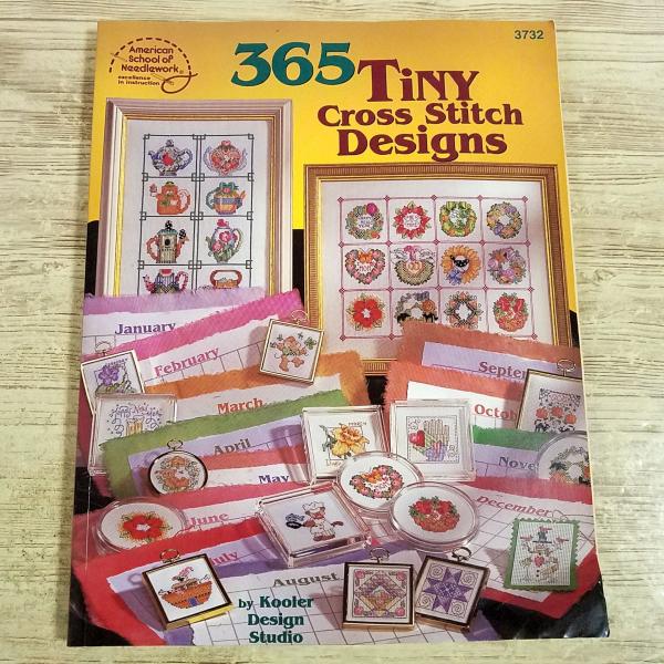 【刺しゅう】【クロスステッチ】【Cross・Stitch】【洋書・手芸】【洋書・クロスステッチ図案集】【Kooler・Design・Studio】【American・School・of・Needlework】