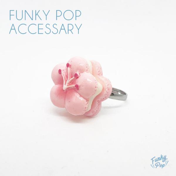 1商品ごとにかわいい箱に入れてご提供いたします！(画像参考)そのままプレゼントにできる！保管もできる！当商品は当店で製作したハンドメイドとなっております全体的な作り、フィギュアの作りや塗り等甘い点は予めご了承ください！●サイズ : 金具含め...