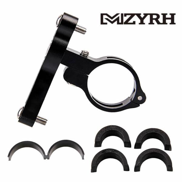 MTB、ロードバイク、クロスバイクなどで利用できるボトルケージマウントアダプターです。ほとんどのウォーターボトルが取り付け可能です。またブラケットは取り付け場所に合わせて90度回転。シートポスト、ハンドルバーのどちらでの利用できます。◇取り...