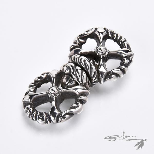 【ブランド名】FUNNY ORIGINAL（ファニーオリジナル）【品名】SLOW DOUBLE WHEEL（スロー・ダブルホイール）【素材】スターリングシルバー【サイズ】W14 × H38 × D11（mm）現代の慌ただしく変貌する流行に惑...