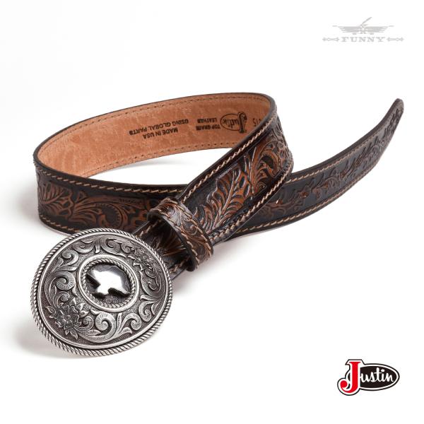 【ブランド名】Justin（ジャスティン）【品名】1-5/8" - 1-1/2" Texas Belt【品番】#C14015【素材／カラー】本体：牛皮革【サイズ】幅：1-5/8インチ（約42mm）バックル幅：1?1/2インチ（約38mm）長...