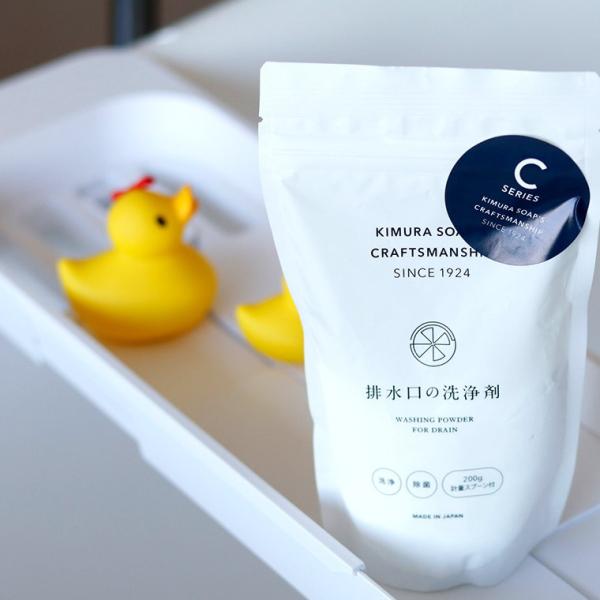 ■商品説明：ヌメリ・汚れが気になる排水口専用の洗剤です。■容量：200g■成分：界面活性剤（アルファオレフィンスルホン酸ナトリウム、ラウリル硫酸ナトリウム、脂肪酸カリウム）、酸化剤（過炭酸塩）、アルカリ剤（重曹）、発泡調整剤（クエン酸）