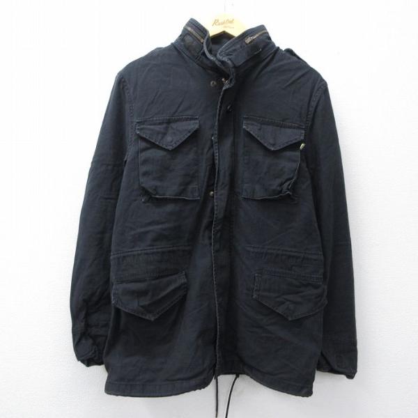 【表記サイズ】　M【実寸サイズ】　着丈（肩から裾）76cm　着幅（脇から脇）53cm　肩幅46cm　肩袖丈（肩から袖先）67cm　脇袖丈（脇から袖先）44cm【素材】　コットン100%【程度】　B【コンディション】　汚れ、すれ、第3スナップ...