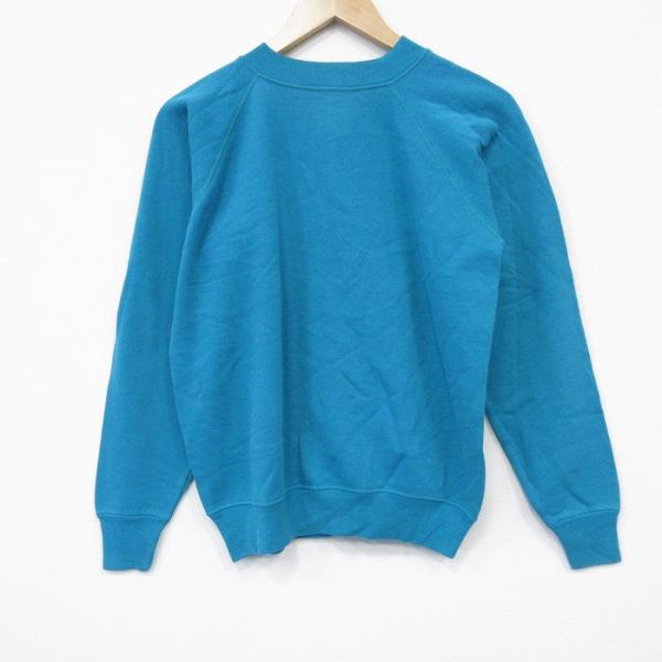 【表記サイズ】　M【実寸サイズ】　着丈（肩から裾）59cm　着幅（脇から脇）50cm　裄丈（襟中央から袖口）76cm　脇袖丈（脇から袖先）54cm【素材】　コットン50%、ポリエステル50%【程度】　A【コンディション】　汚れ【仕入先】　ア...