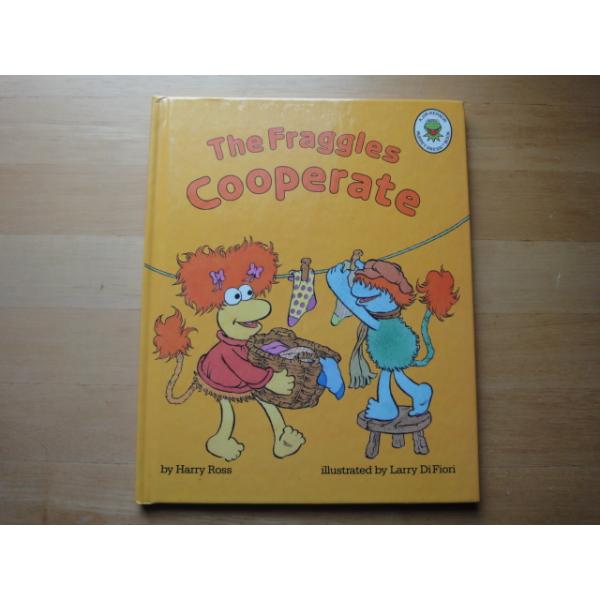 【タイトル】【中古】The Fraggles Cooperate/Harry Ross/Checkerboard Pr 絵本箱3【ISBN】0026892634【発売日】1989/3/1【言語】英語【サイズ】大型本（ハードカバー）【程度:状...