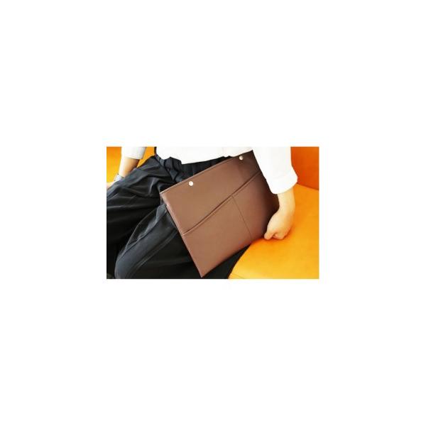 ■ 容量　【内容】　size：13インチ用（Mac Book Air用に作られましたがサイズが合えば他のパソコンでももちろんOK）　　内寸：幅34.5cm×高さ27.0cm（厚みにより中に入るサイズが変わります。）　　※対応パソコン　Mac...
