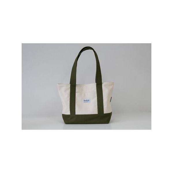 ■ 容量　帆布（キャンバス）トートバッグＡ４サイズ　カラー：カーキー　ブランド名：koshirae　原産国／製造国：日本　2WAYバッグ：無　A4サイズ収納可能：有　バッグの開閉方法：マグネット　素材（生地・毛糸）：帆布・キャンバス　柄：無...