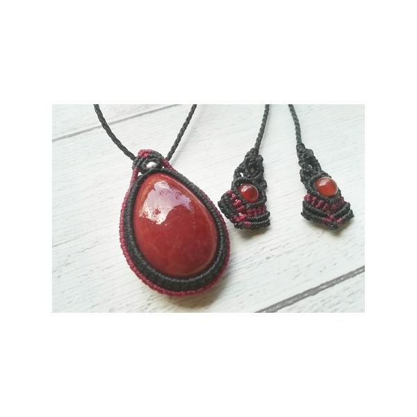 ■ 容量　ネックレストップ　約3〜4ｃｍ 首紐　約80ｃｍ（長さ調節可能なアジャスター付き）■ 配送について　通常、7〜14日ほどで発送を行いますが、在庫状況により1ヶ月〜3ヶ月ほどお待ちいただく場合がございます。　タイプ：【常温】