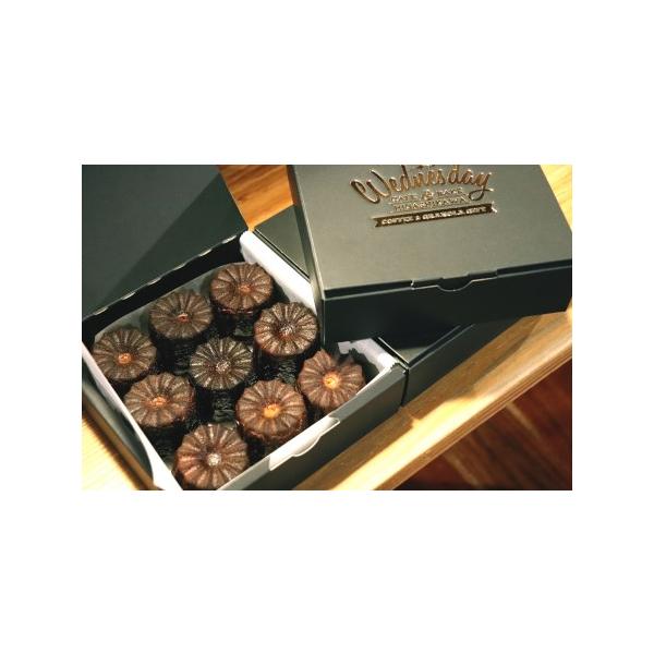 ■ 容量　カヌレ（東川町産米粉使用）９個入　■ 配送について　【発送】　入金確認後、2〜3週間程度で発送　※チルド配送となります。　　【保存方法】　冷凍・解凍後は翌日までにお召し上がりください。　※お召し上がりの際は、トースターやオーブンで...