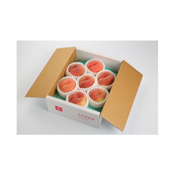 容量2kg(5〜9玉)品種指定なし：あかつき・まどか・川中島・ゆうぞら・玉うさぎ・さくら・西王母・幸茜・伊達など果肉が柔らかくなる白桃です。※ももは到着時に食べ頃とは限りません。柔らかいももがお好みの方は常温で保存しお好みの硬さでお召し上が...