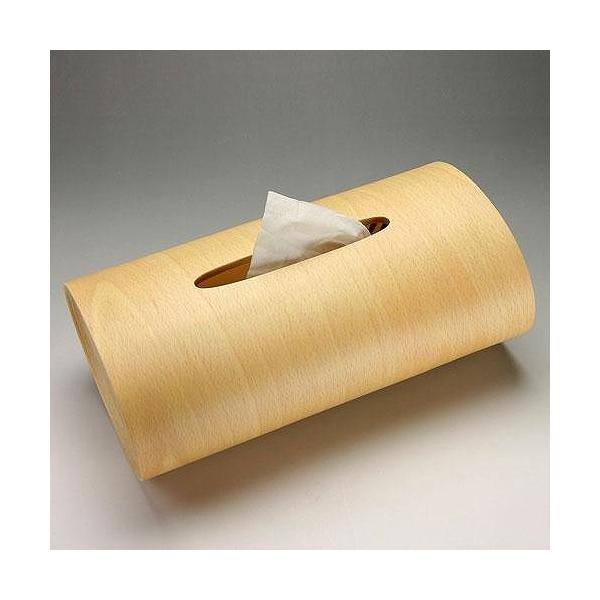 ブナは欧米で「森の聖母」と称されるほど美しい木です。「BUNACO」は日本でブナの蓄積量が一番多い青森で作っています。テープ状に裁断されたブナ材は板の周りにバウムクーヘンの様に巻き、手作業で器のカタチにコイルをずらして作られています。耐水性...