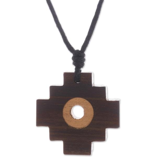 商品名NOVICA 木製ペンダントネックレス 19.75インチ レイヤードチャカナNOVICA Handmade Wood Pendant Necklace Chakana Cross from Peru No Stone Brown Re...