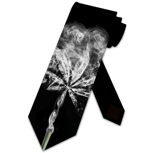 商品名:  Three Rooker Pot Ties Mens Marijuana Tie Weed Necktieブランド: Three Rooker商品サイズ: One Size商品番号: 502120色: Black素材: Micr...