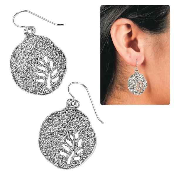商品名Tree Branch Disc Dangle Earrings | Fun Summer Earrings for Women and Girls in Sterling Silverブランド：Melanie Golden Arti...