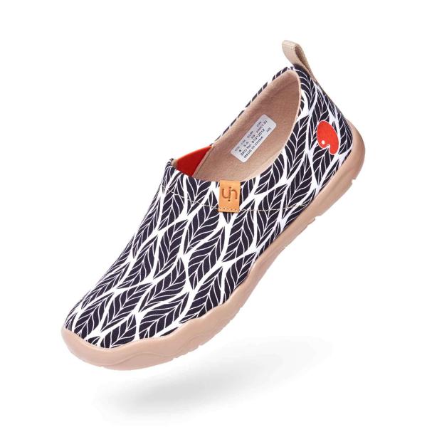 商品名:  UIN Women's Walking Travel Shoes Slip On Canvas Casual Loafers Lightweight Art Painted Fashion Sneaker Beyond The ...
