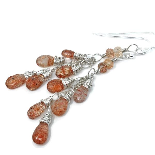 商品名Sunstone Earrings Dangle Faceted Orange Gemstones Sterling Silver Cascadeブランド：Aerides Designs商品サイズ：高さ：2.5 cm横幅：7.6 cm...