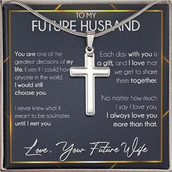 商品名Personalized To My Future Husband Necklace From Future Wife, Fiance Necklace Gift From Fiancee, Promise Cross Necklac...