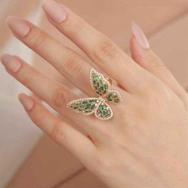 商品名Aimimier クリスタルバタフライリング キュービックジルコニア オープン調節可能ボウノットナックルリング スパークリング フェスティバル プロム バタフライジュエリー レディース ガールズ (ゴールドグリーン)Aimimier ...